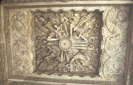 India Tours: India Tours -Rajasthan Tourism Place,Vimala Vashi Temple