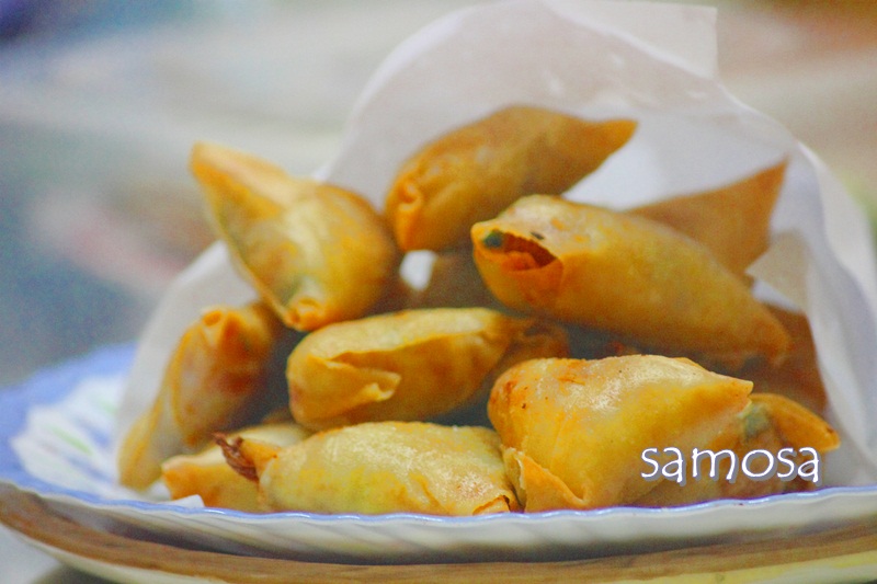 Catatan harian dunia masakan: samosa kentang berdaging