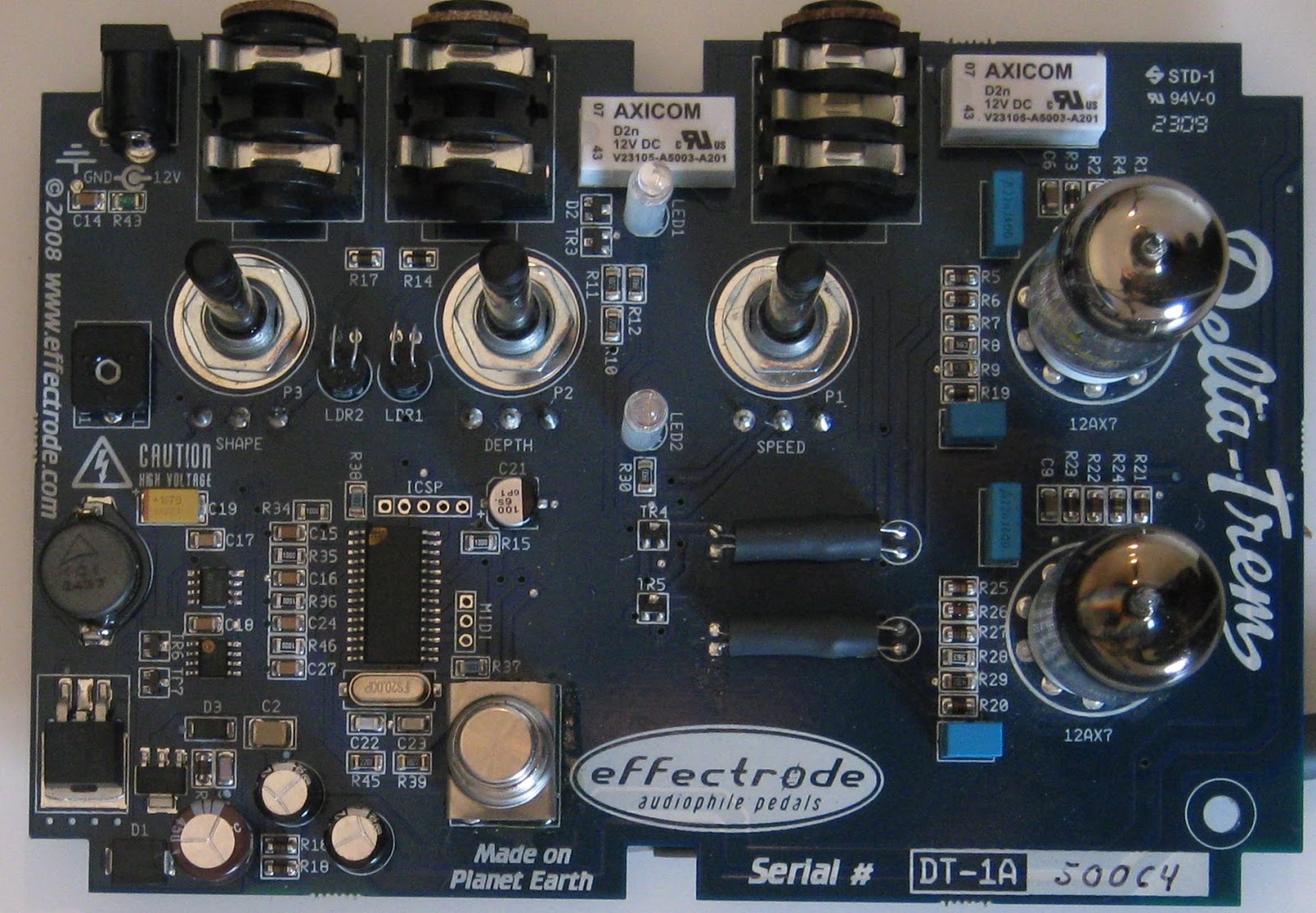 False Electronics: Effectrode Delta-Trem