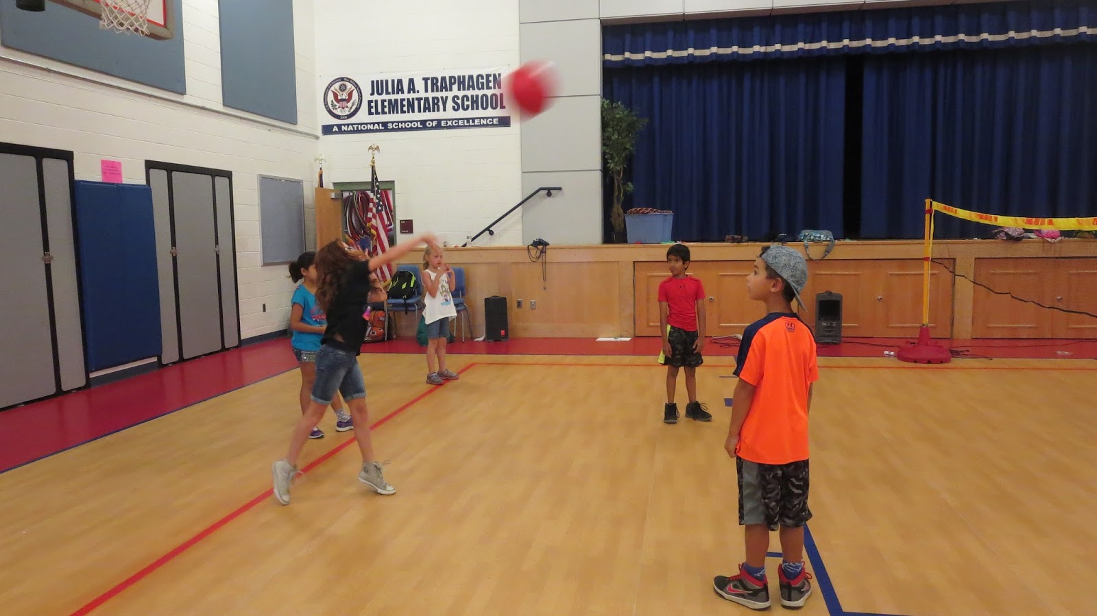 Julia A Traphagen: Mismatch Monday