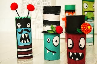 MANOS A LA OBRA: COMO HACER MONSTRUOS DE CARTÓN