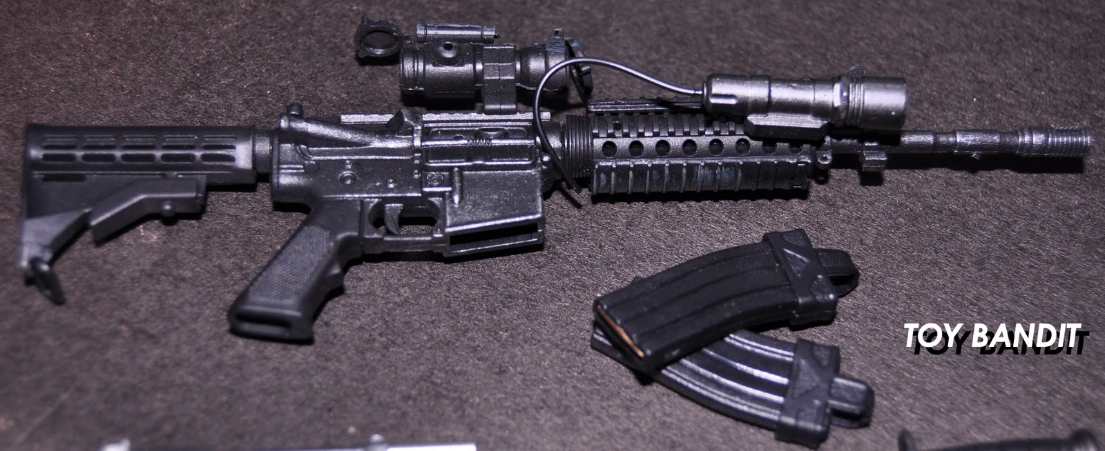 toy banditz: PUNISHER BY ART FIGURES