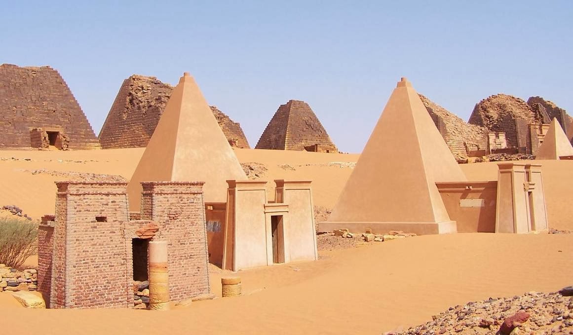 Sudan: Pyramids who constructed it first the Sudanese Nuba or Faraon ...