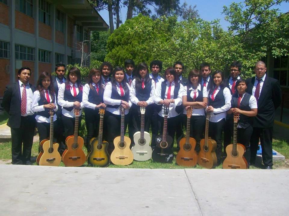Rondalla Intitucional del CBTis 131