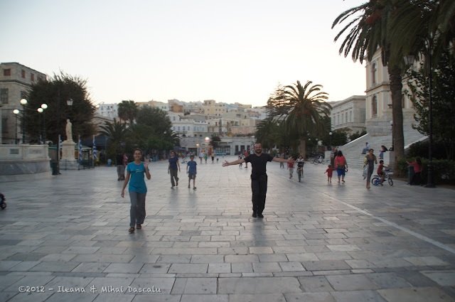 Noi6 Around-the-World: Kali mera Elada!