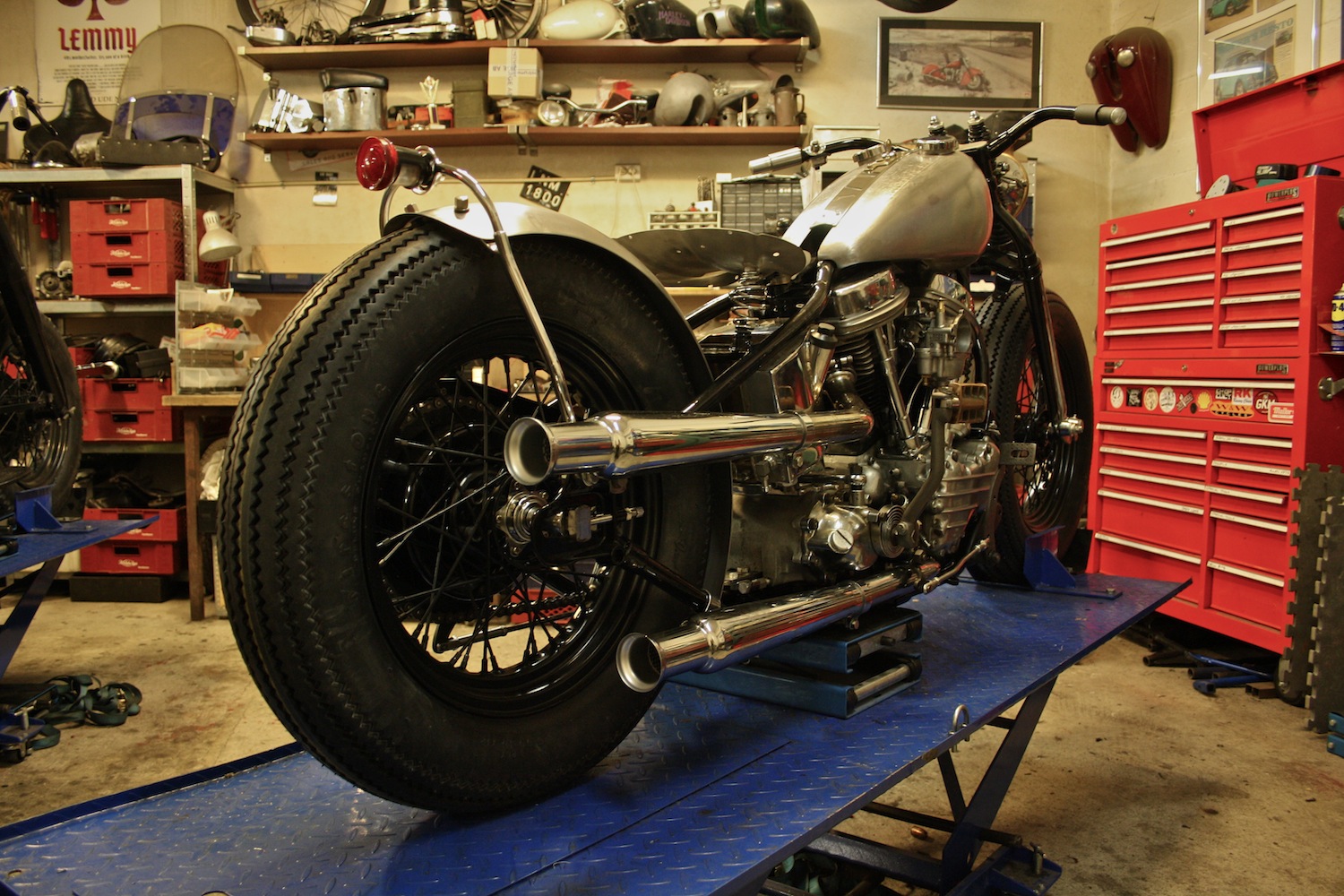 JAMESVILLE MOTORCYCLES: 48 PANHEAD BOBBER HEADING OUT TO THE SHOWS...