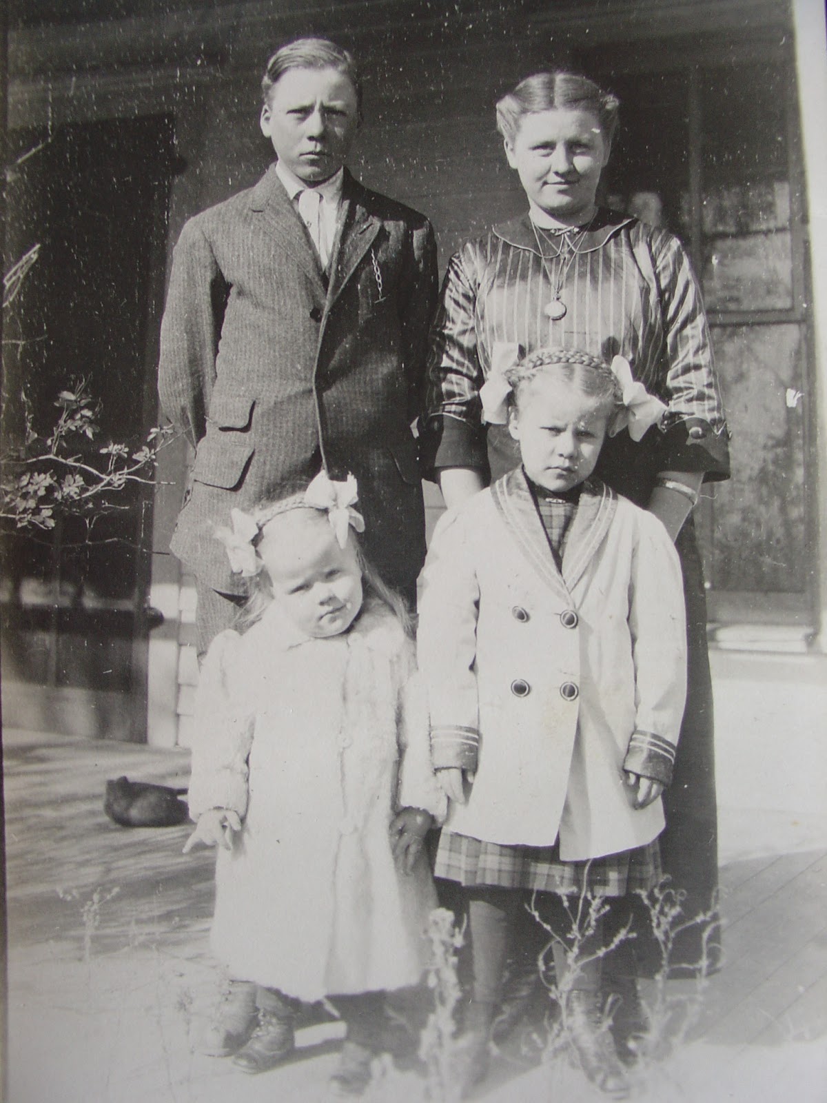 Eddie and Dorothy DeVries Family Stories: Back to the Beginning - The ...