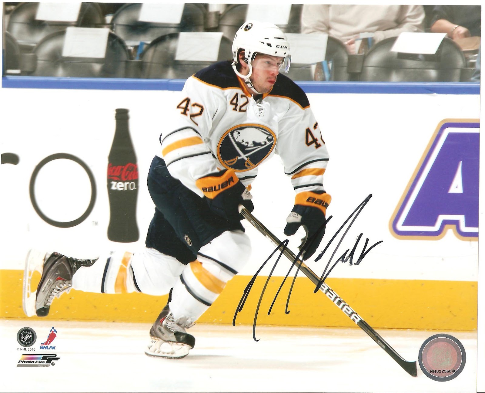 Mike and Josh Memorabilia Blog: Nathan Gerbe