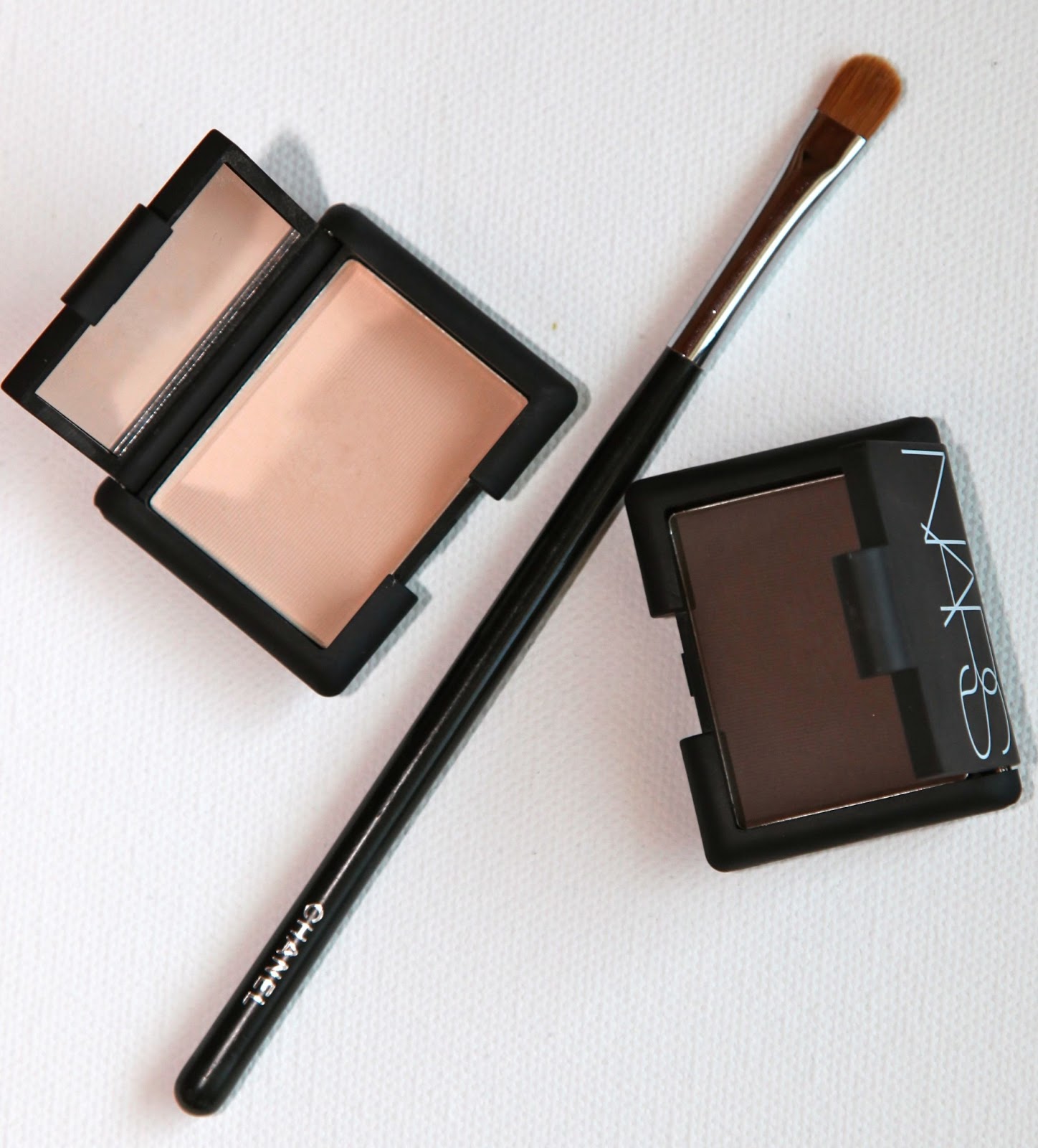 Beauty Travel Girl: NARS Matte Eyeshadow Biarritz and Bali