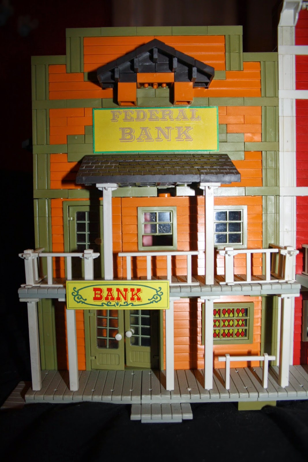 EXIN CASTILLOS & EXIN WEST: FEDERAL BANK & HOTEL