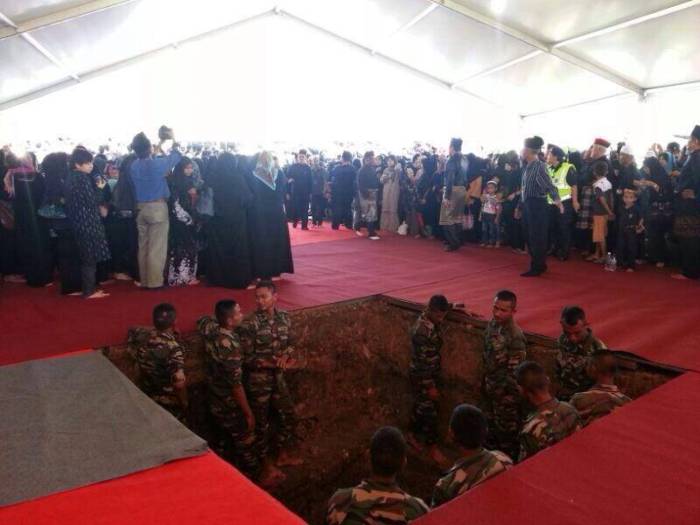 MH17: Wakil PKR Tuduh Tentera Dilayan Bagai ‘Hamba Abdi’ | Berita ...