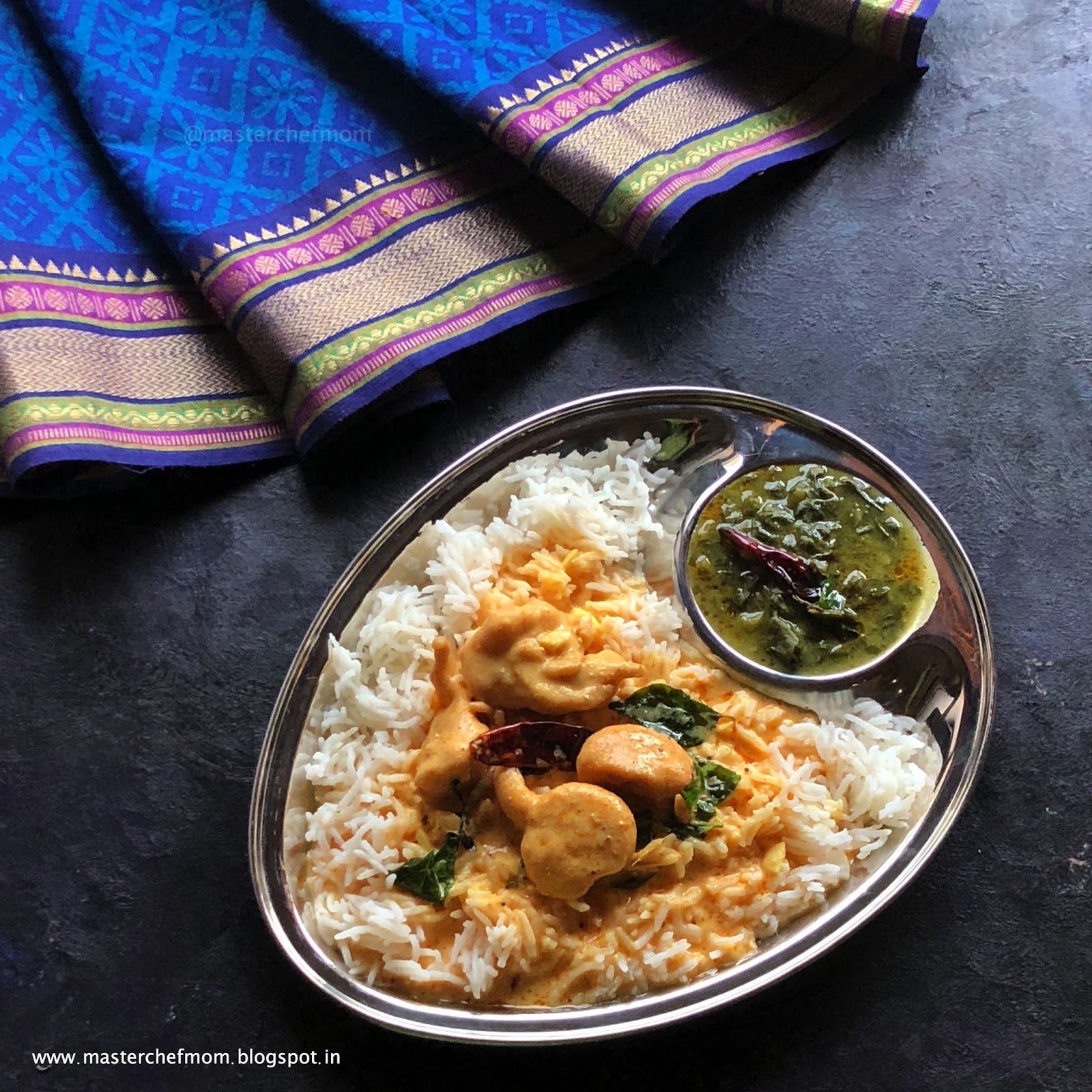 MASTERCHEFMOM: Kadhi Pakoda Kuzhambu | South Indian Style Kadhi Recipe
