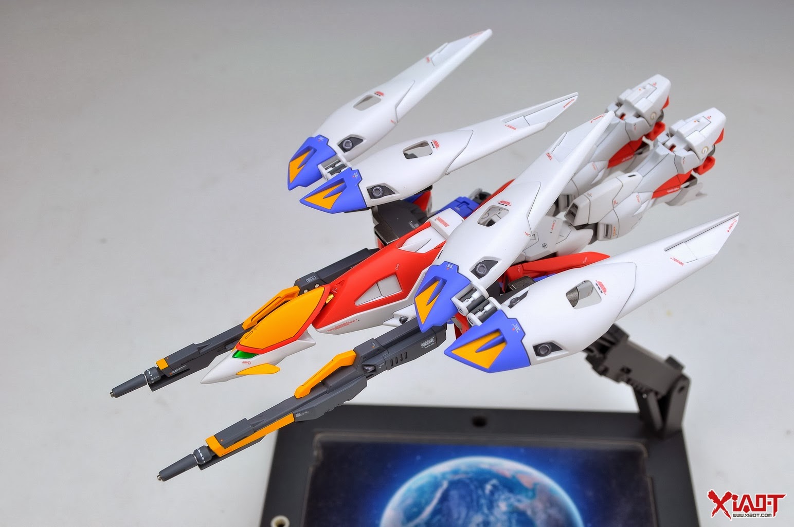 GUNDAM GUY: HGAC 1/144 Wing Gundam Zero - Customized Build