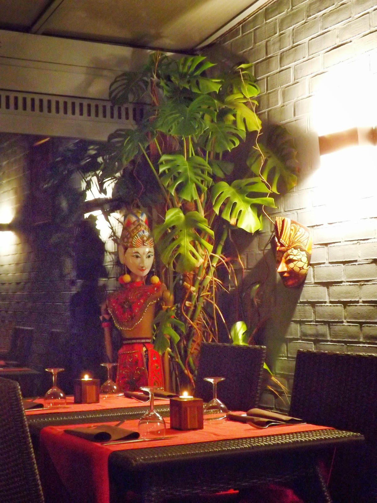 Celle qui cuisinait ou le plaisir de cuisiner: Garuda: resto indonésien ...