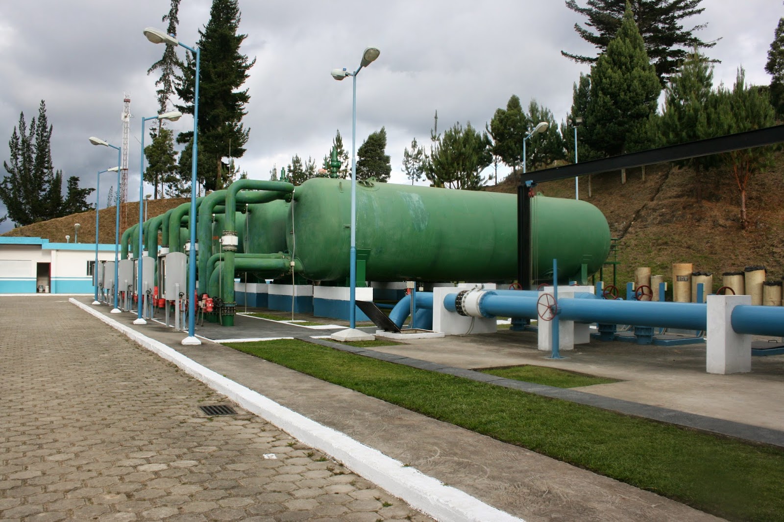 Prometeos Lojanos: El Plan Maestro de Agua Potable de Loja, o mi viaje ...