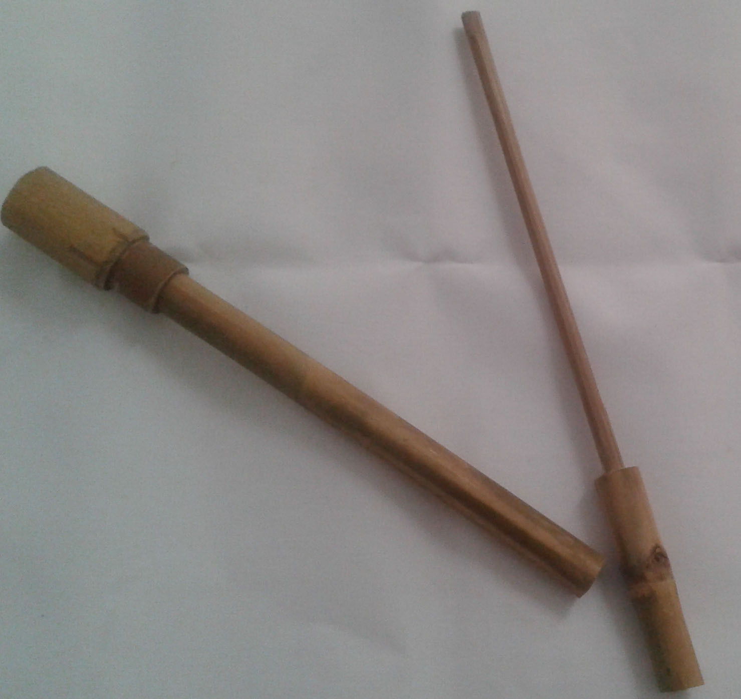 sasakala: BEBELETOKAN/SENAPAN BAMBU