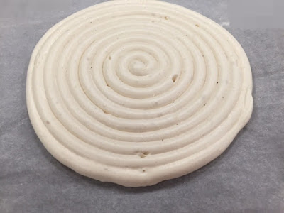 Claire Au Matcha: Vacherin glacé : deuxième Round!