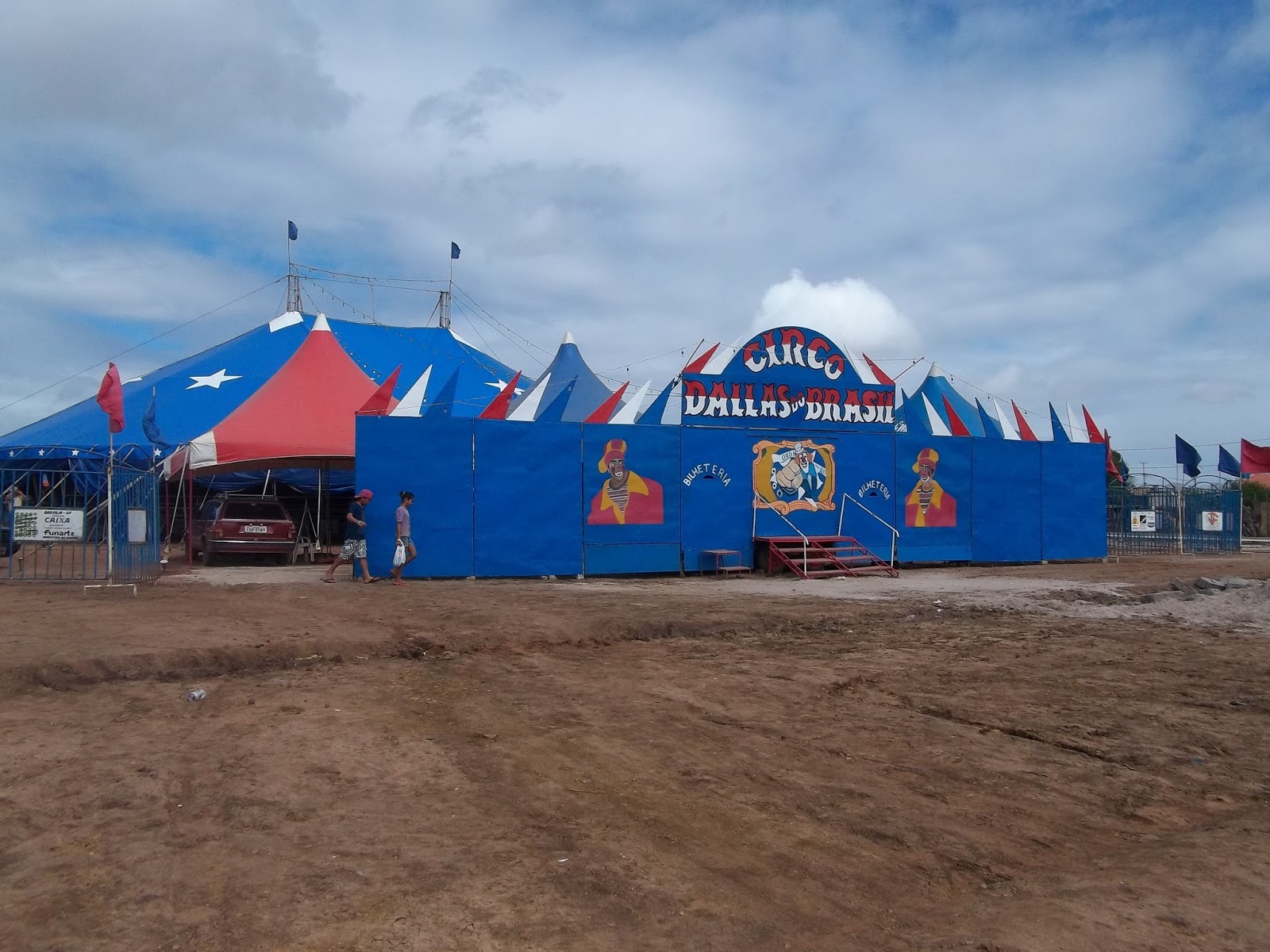 CIRCO DALLAS DO BRASIL: Alô Acajutiba, Circo Dallas chegou!