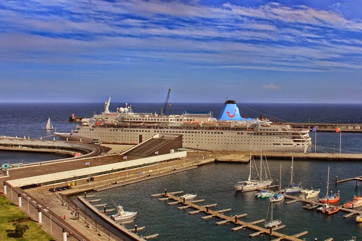 Sergio@Cruises: Estreia do Thomson Dream nos Açores