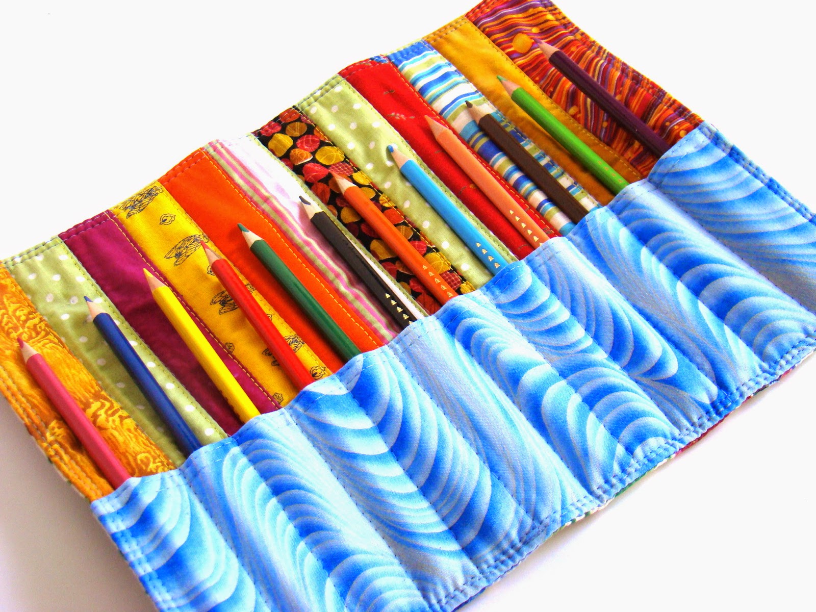 PazzaPazza: PENCIL ROLLS
