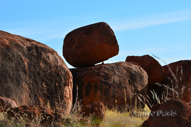 thoughts & happenings: Karlu Karlu, (Devils Marbles) NT