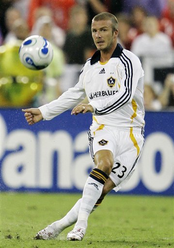 David Beckham Profile and Images | FOOTBALL STARS WALLPAPERS