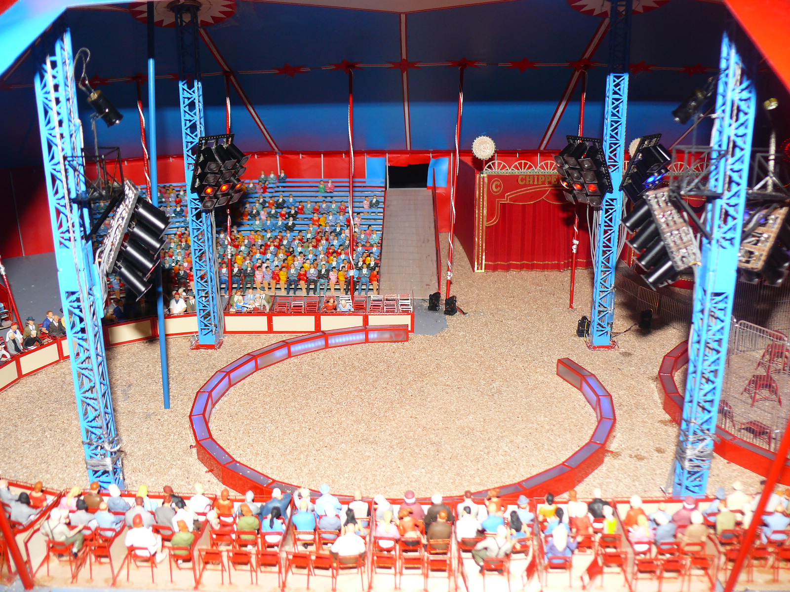 Circusmodellbau: Chipperfield's Circus 1:50