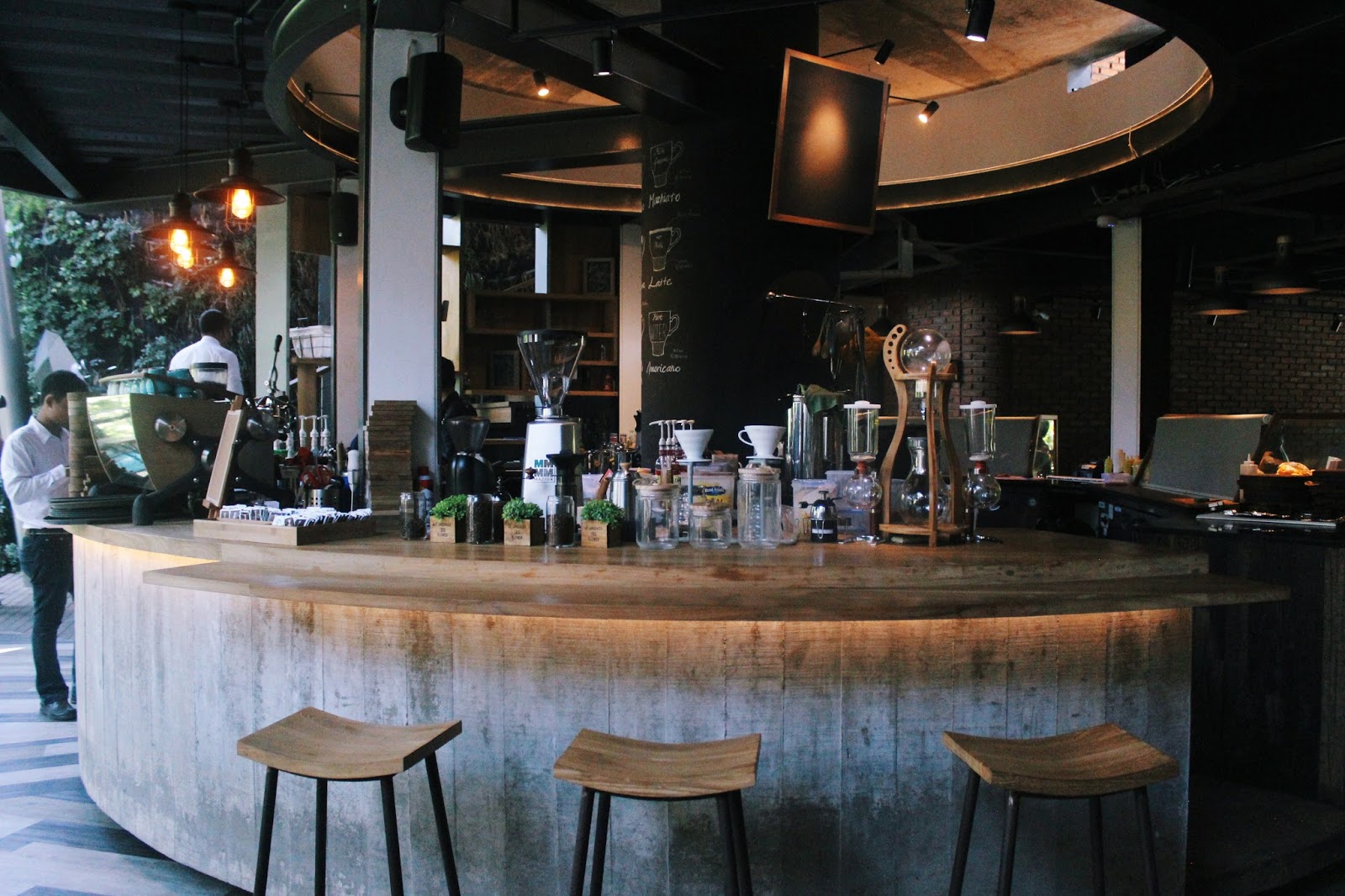 One Eighty Coffee & Music, Bandung - Icha Khairisa