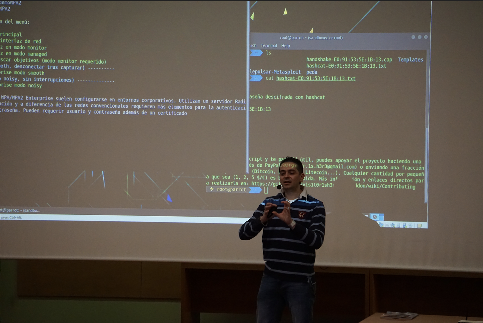 Hacking Wireless con Airgeddon (by @OscarAkaElvis #hc0n2019)