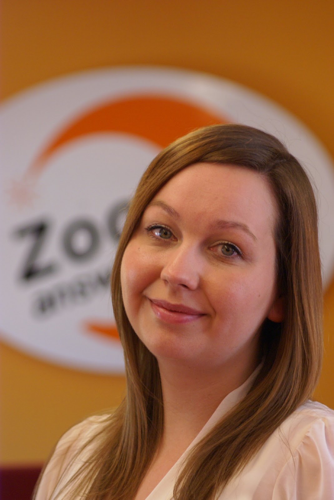 Zoom UK - Call Answering: Moozings from Zoom... Meet the Zoomettes!