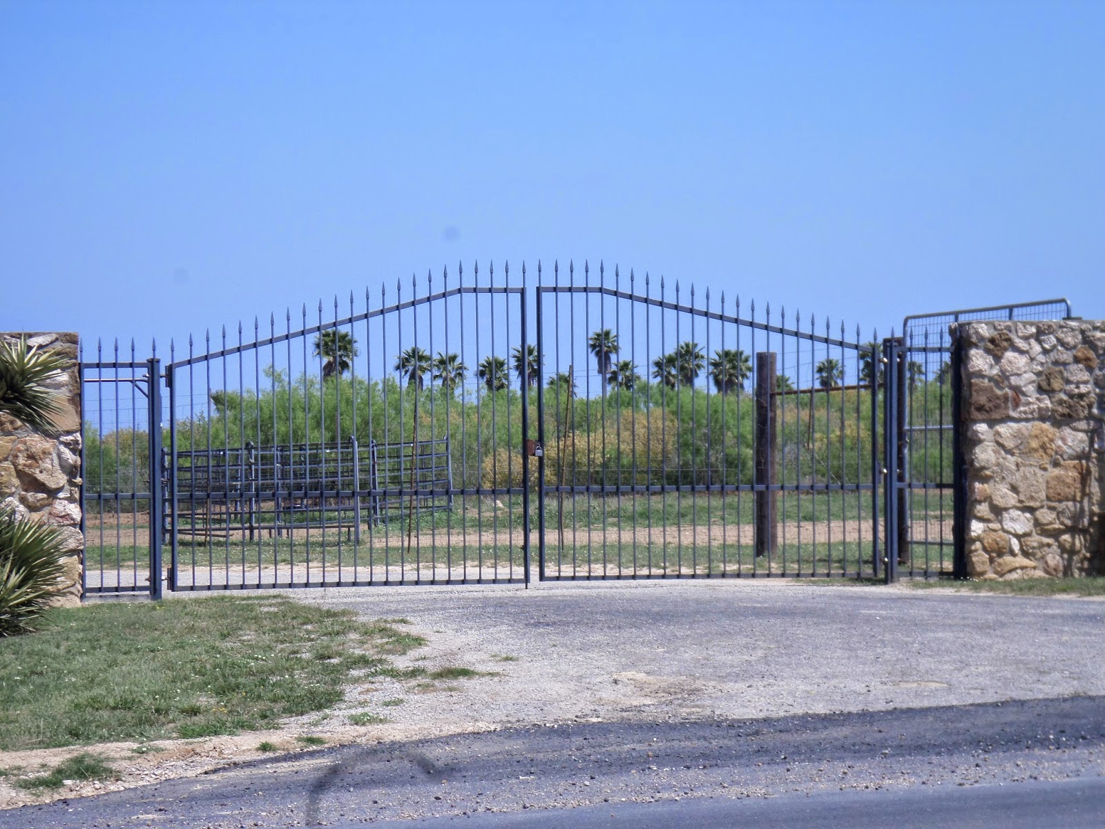 George Straits Ranch House
