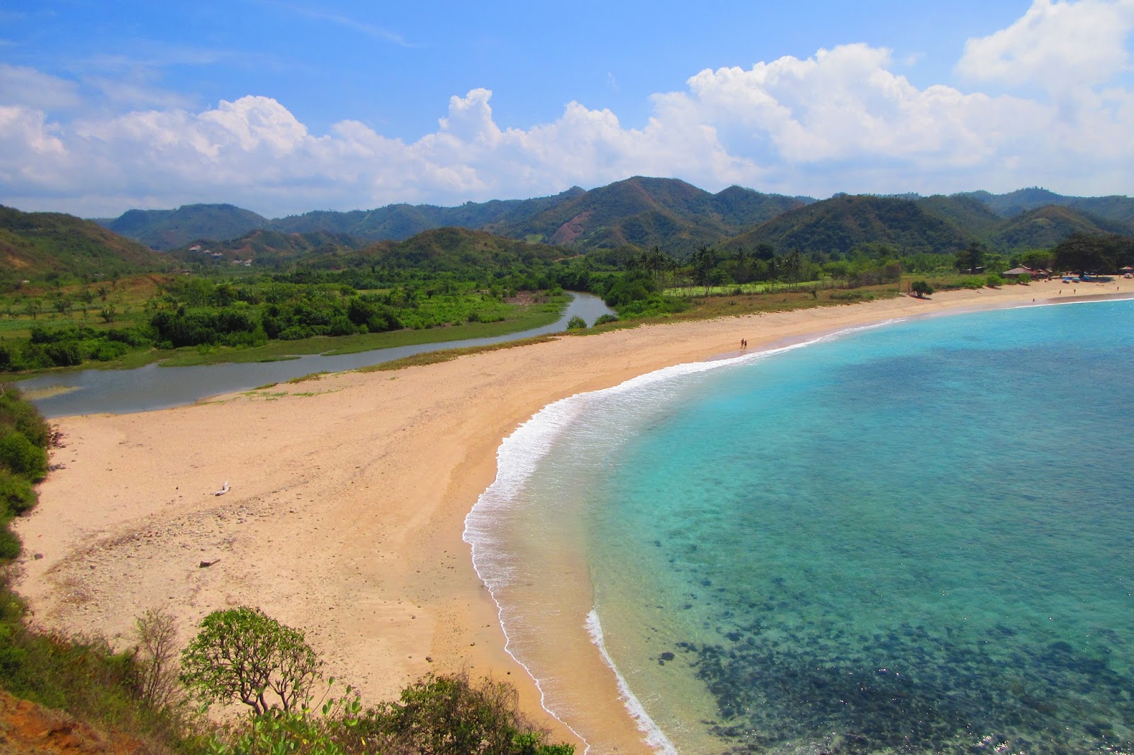 Top Beaches to Visit in Lombok for First Timers - The Wandering Juan