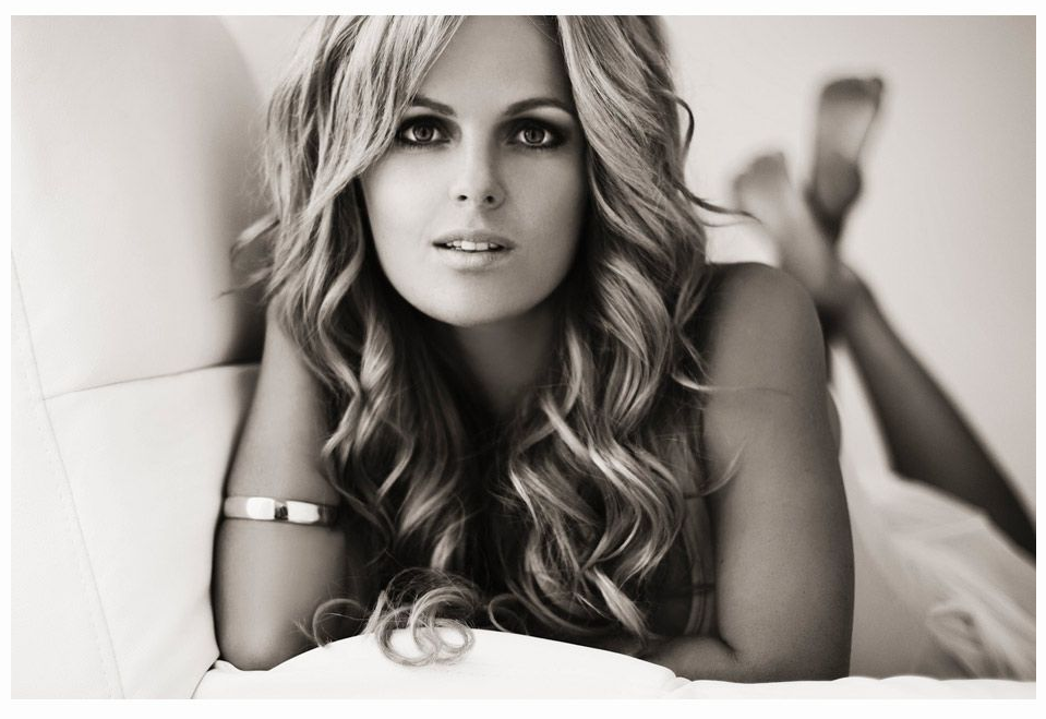 YueStudio: Perfect the Art of Posing (Sue Bryce - Glamour Photography ...