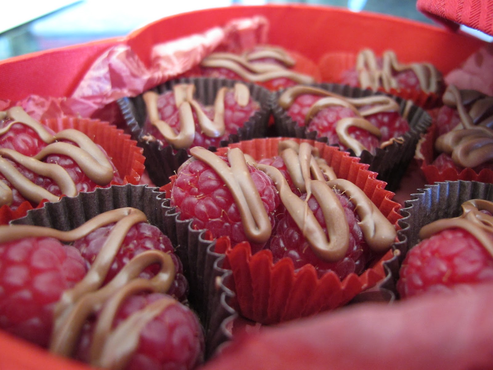 Fresh Chocolate Raspberry Cups - Purple Chocolat Home