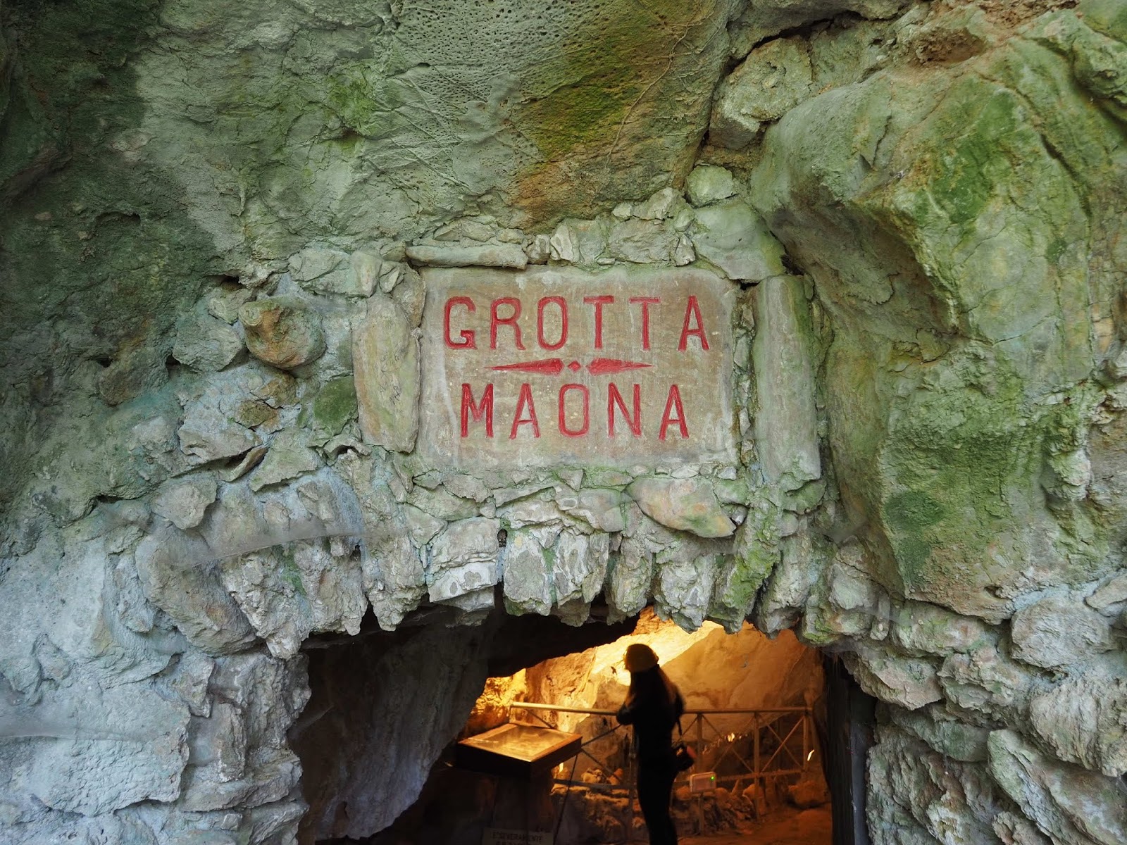 girovagando: LA GROTTA MAONA