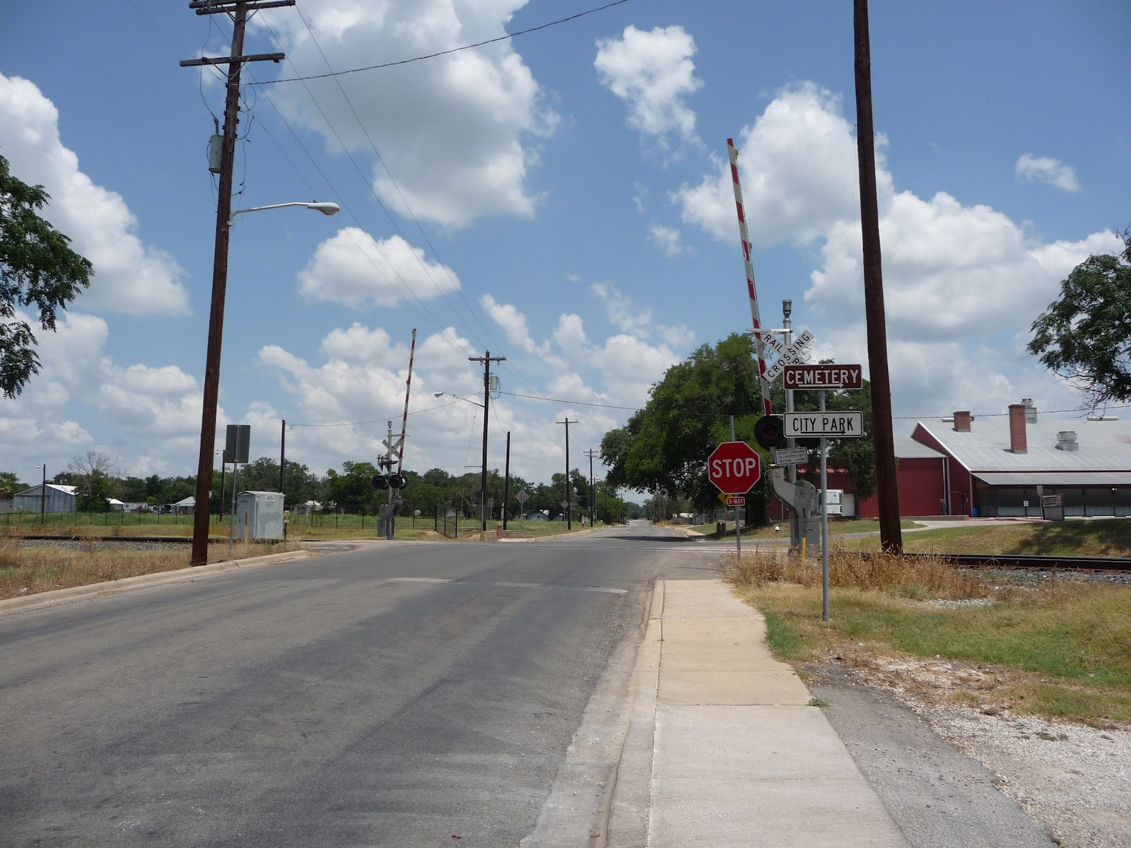 Cakewalk: BBQ Road Trip: Lockhart (Part I)