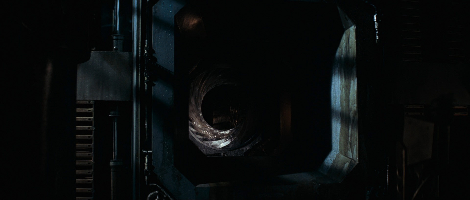 The Beautiful Film Frames: Alien (1979) Blu-Ray Screenshots