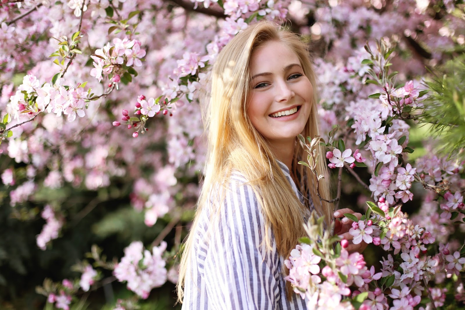 Maddie M. || Spring Portraits | Hallie Kathryn