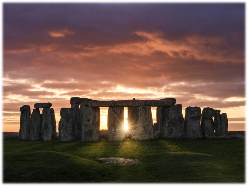 MITOLOGIA, LEYENDAS Y ASTROLOGIA: MEGALITOS: DÓLMENES, MENHIRES Y CROMLECHS