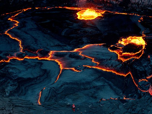Mitigasi Bencana Alam Gunung Meletus: Magma, Lava, Lahar Panas, Lahar ...