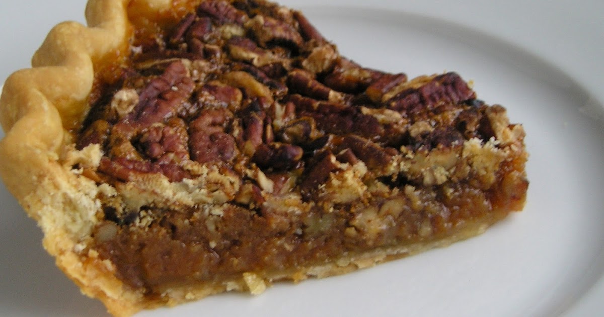Caramel Pecan Pie ~ Edesia's Notebook