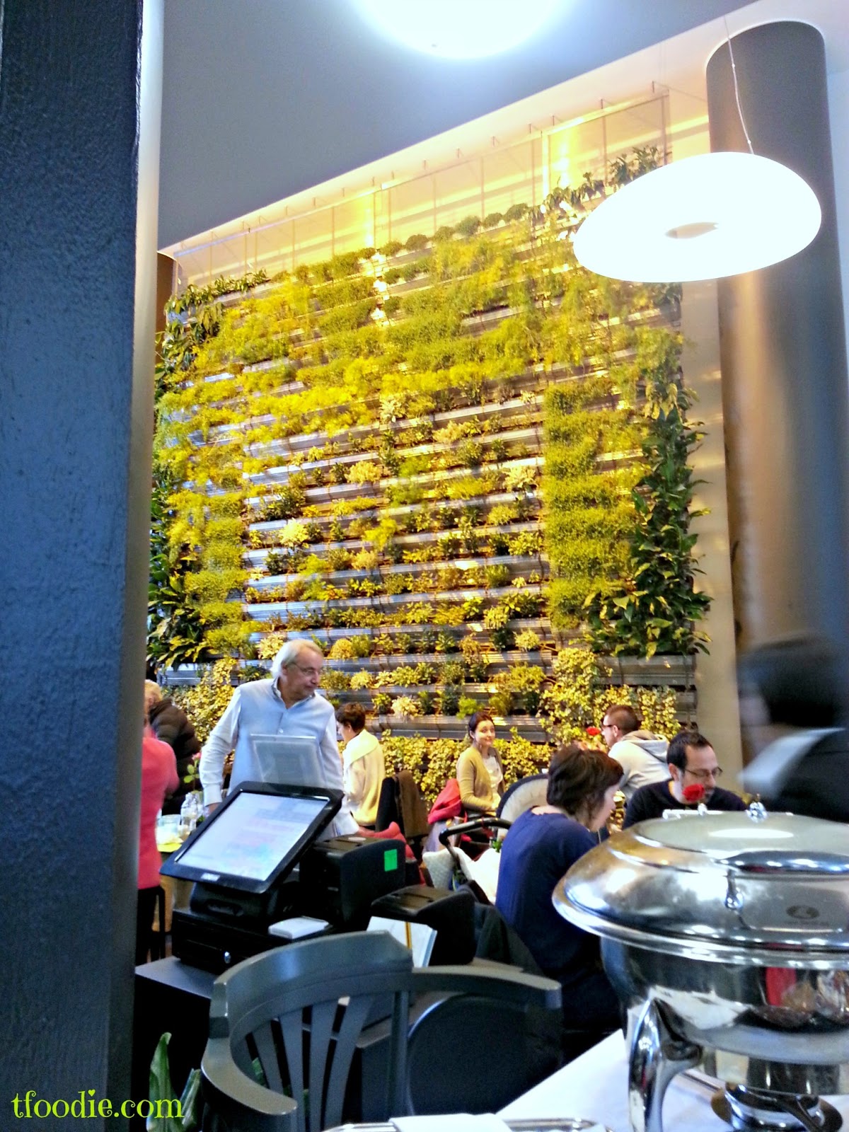 The traveling foodie: Milano Bakery