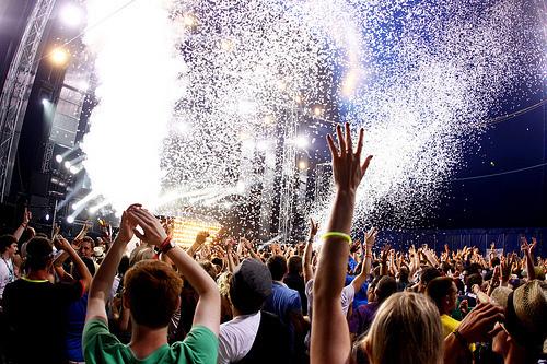 Confessions of a Concert Junkie: 9 Ways to Have a Great Concert ...