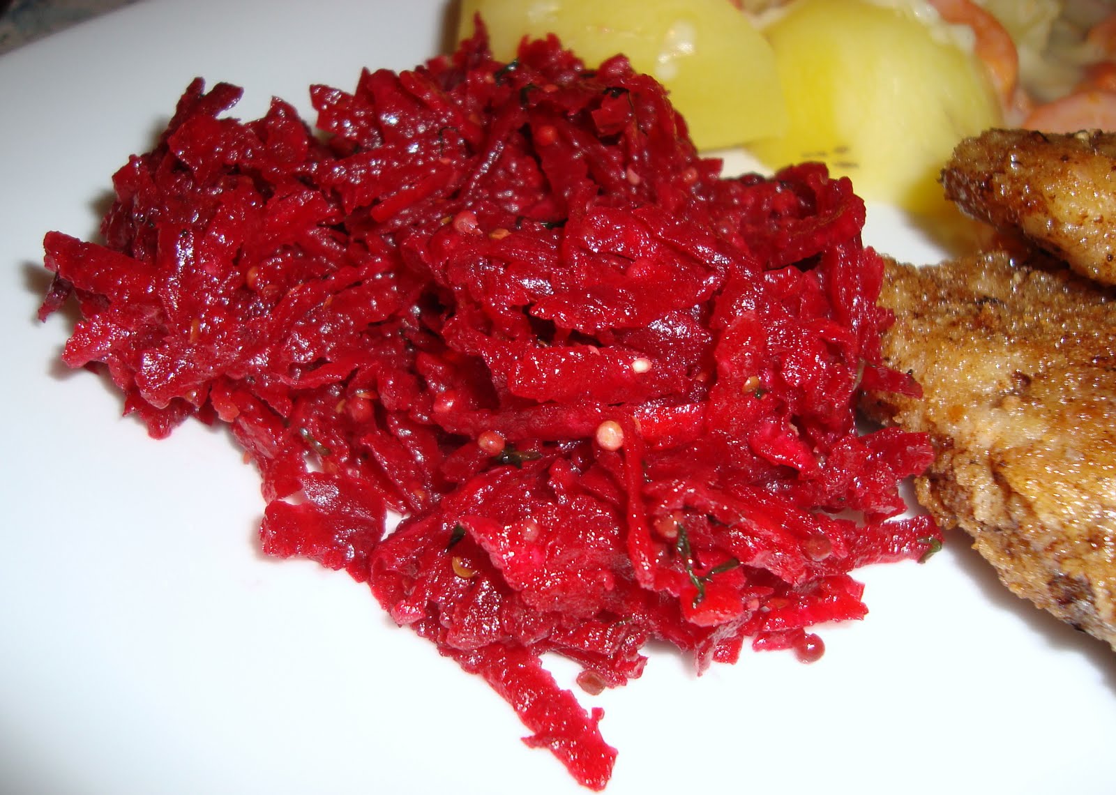 mmm... Food :): Seašnitsel stoovitud porgandite, kartulite ja värske ...