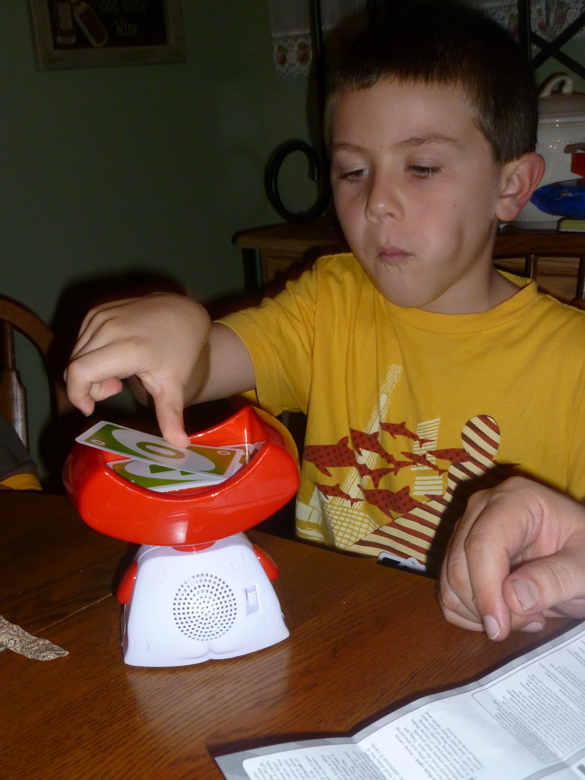 UNO ROBOTO HOUSE PARTY - UNO ROBOTO GAME REVIEW - Mama to 6 Blessings