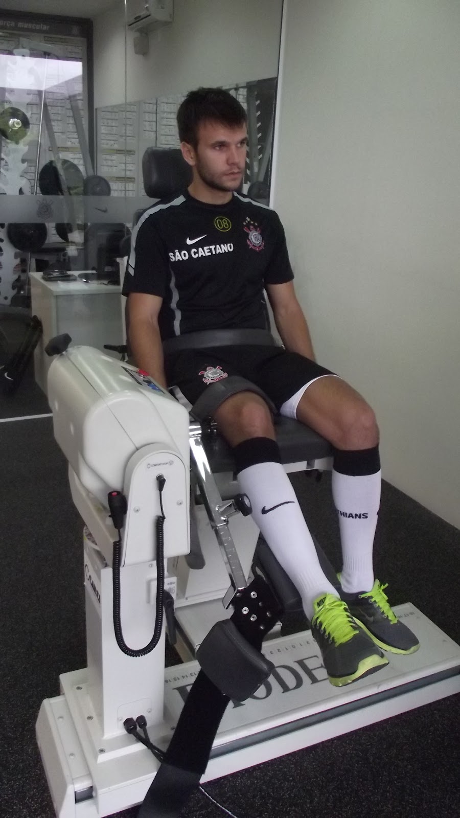 FISIOTERAPIA DESPORTIVA: Avaliação Isocinética – Cybex