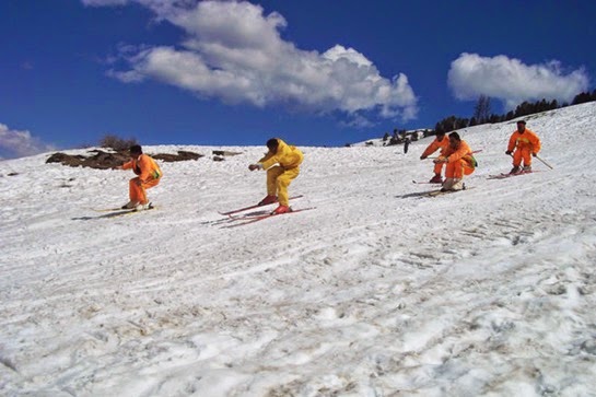 HD Wallpapers and HD Photos: Pakistan Ice Skating HD Photos