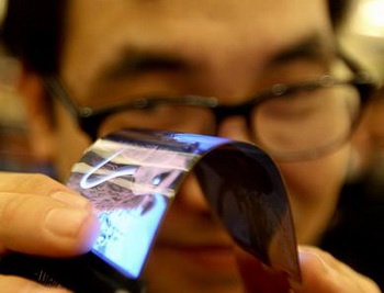 Flexible displays – is no surface safe? ~ TechSoulz