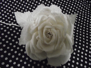 Love Hats: How to make silk flowers - the rose