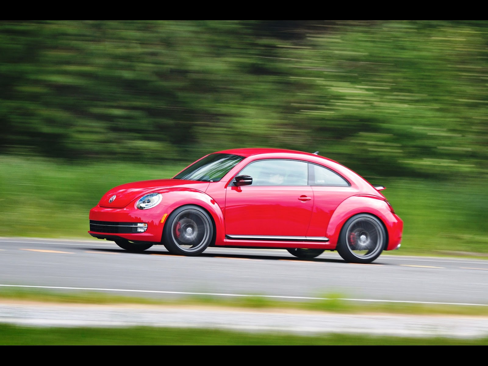 2012 Volkswagen Beetle Turbo Red Body Colour - NEWS HOT CAR